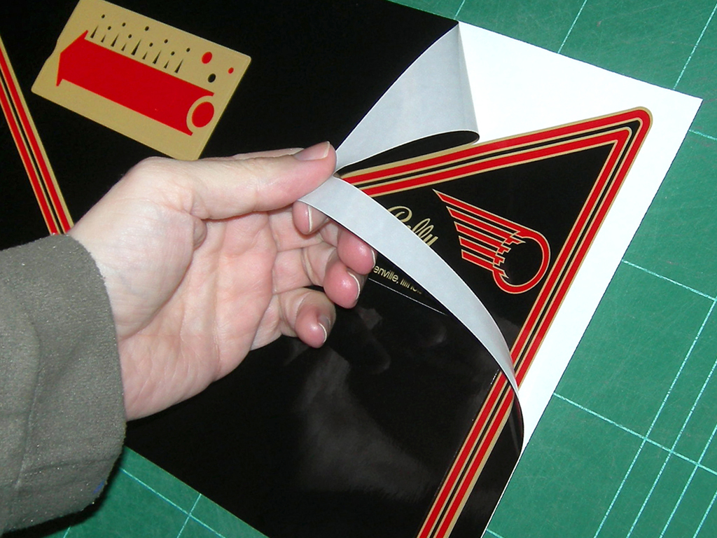 "EIGHT BALL DELUXE PINBALL APRONS" (BALLY) restored by Zona Arcade ...