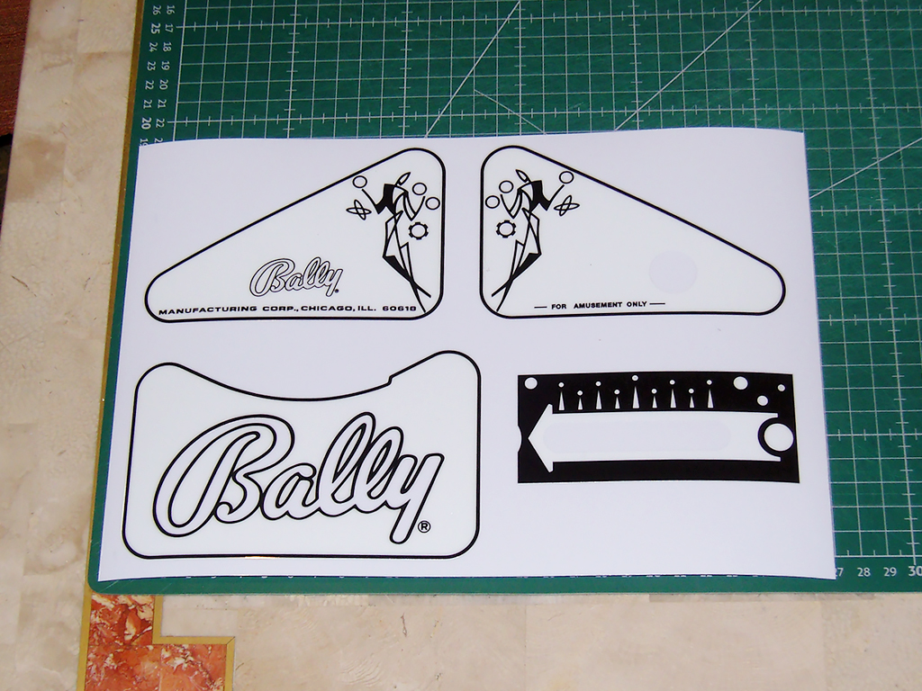 "EIGHT BALL Pinball Aprons 1977 - Complete Set" (BALLY) artworks ...