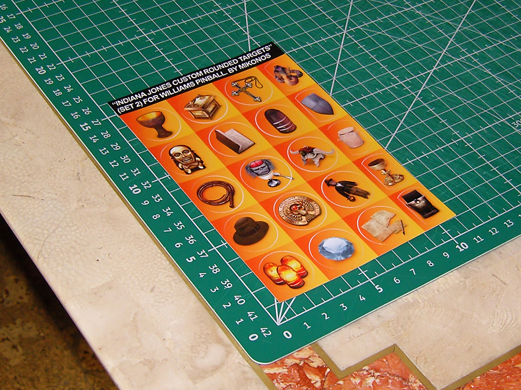 "Indiana Jones Pinball Custom Rounded Targets" (WILLIAMS) printed on ...
