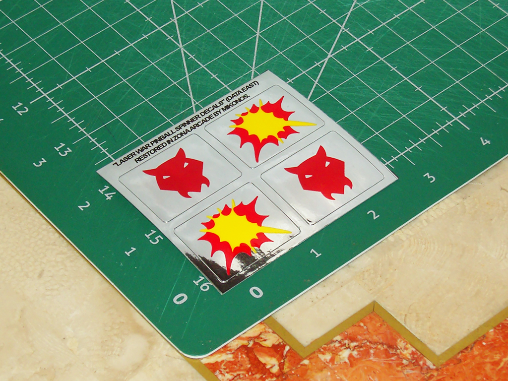 "LASER WAR PINBALL SPINNER CHROME STICKERS" (DATA EAST) artwork files ...