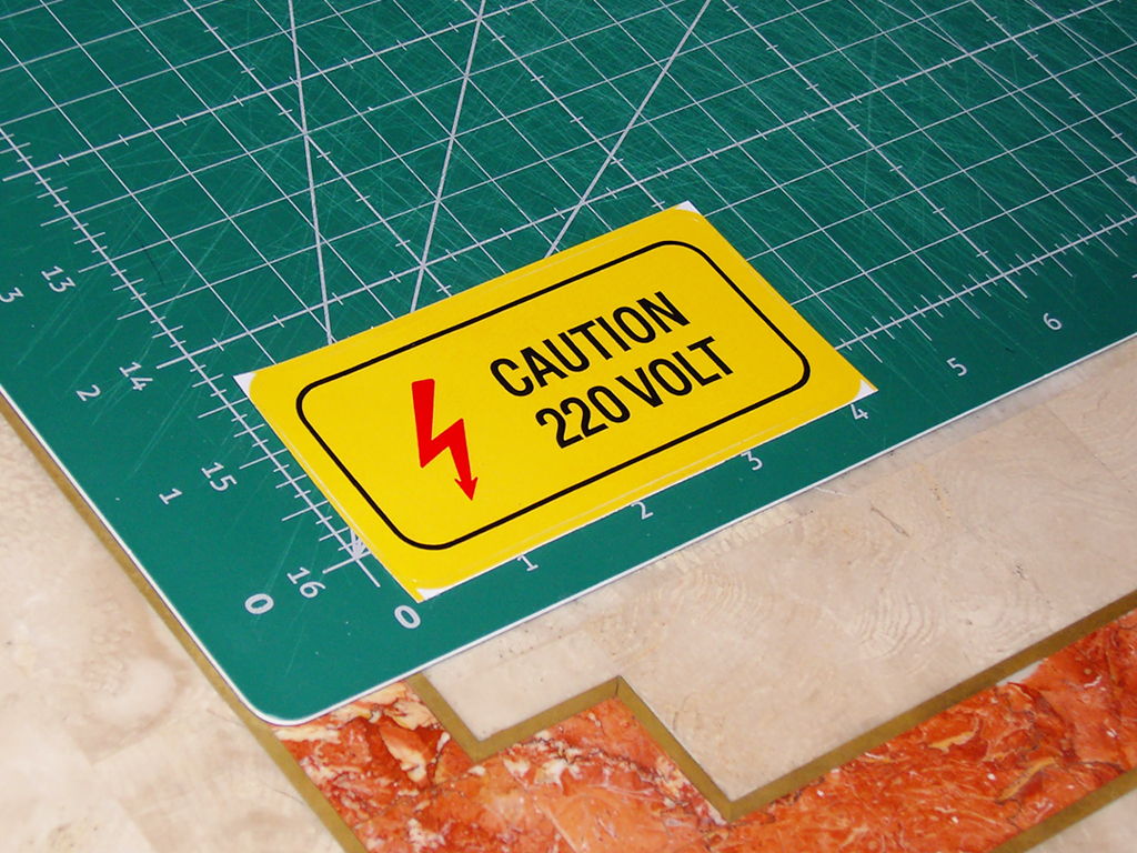 "NAMCO ELECTRICAL WARNING - CAUTION 220 VOLT" (NAMCO) for arcade ...