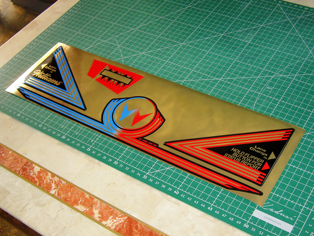 "Pinbot Pinball Custom Aprons" (WILLIAMS) printed in gold chrome vinyl ...