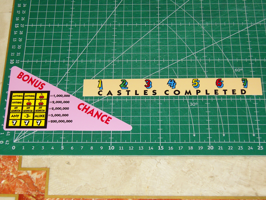 "SUPER MARIO BROS PINBALL APRONS" (GOTTLIEB) scanned files restored by ...