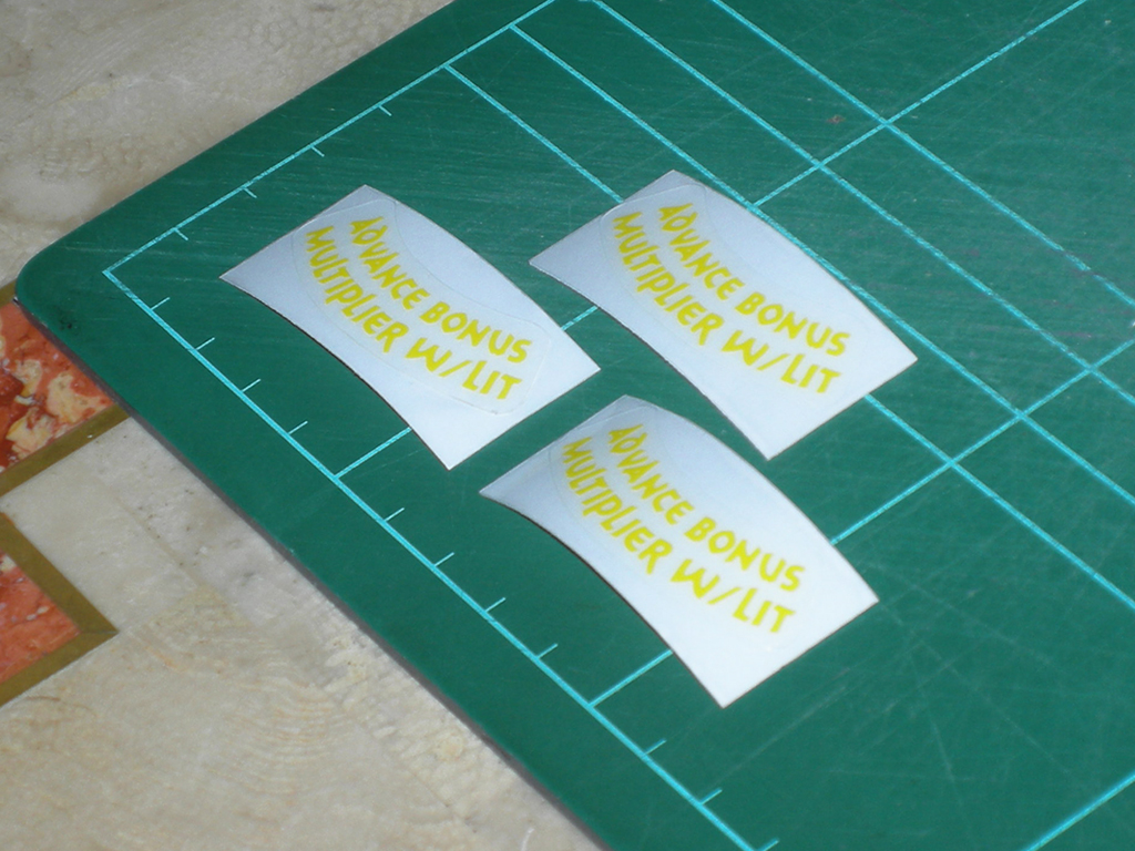 "Swords of Fury Advance Bonus, Moving Lit Target / Jackpot Pinball ...