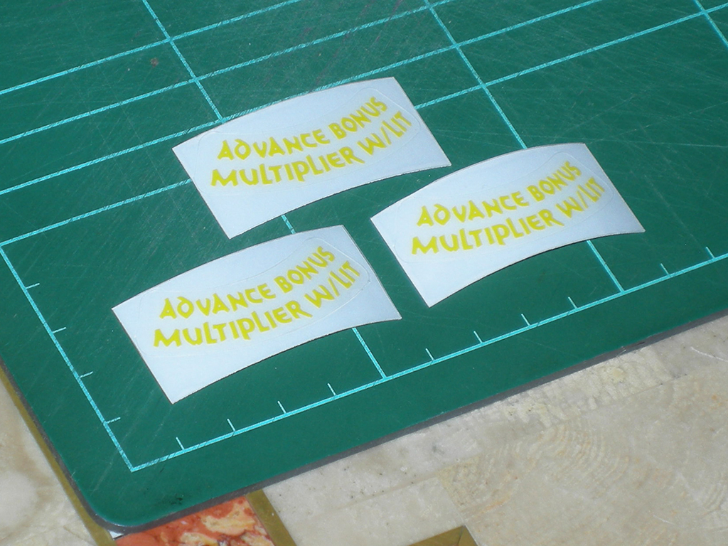 "Swords of Fury Advance Bonus, Moving Lit Target / Jackpot Pinball ...