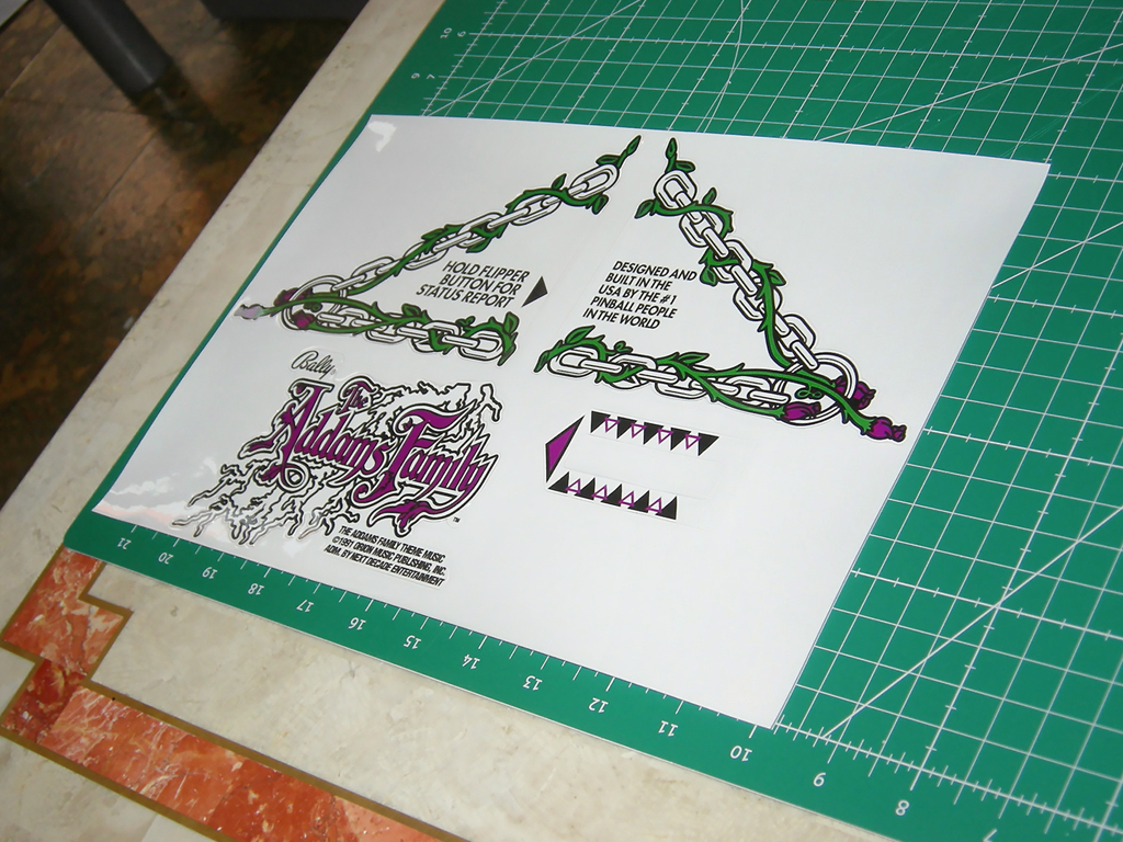 "The Addams Family Custom Pinball Apron Set" (BALLY) for a Gold Chrome ...