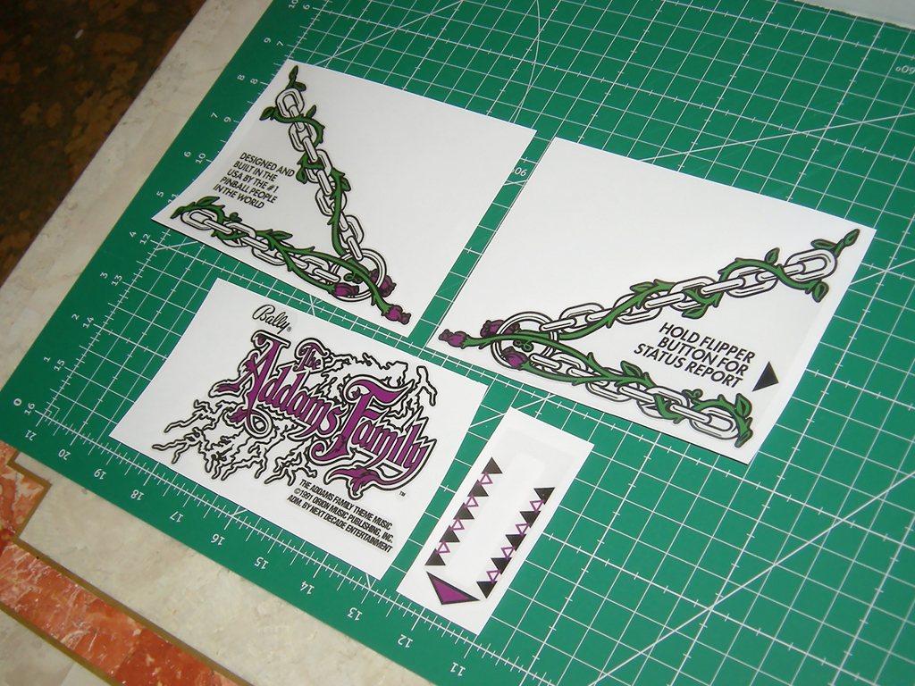 "The Addams Family Custom Pinball Apron Set" (BALLY) for a Gold Chrome ...