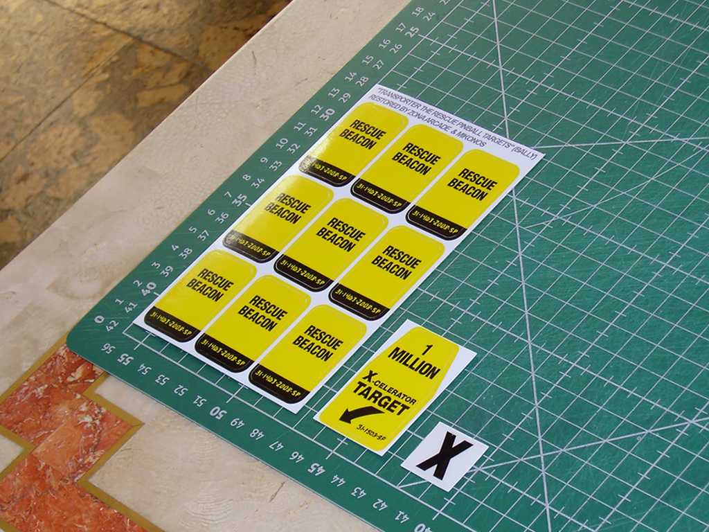 "Transporter The Rescue Pinball" (BALLY) several artworks reproduced ...