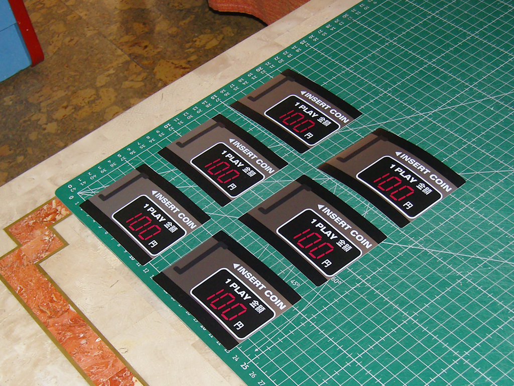 "Windy 100 円 Insert Coin Sticker" (KONAMI) reproduction printed on ...